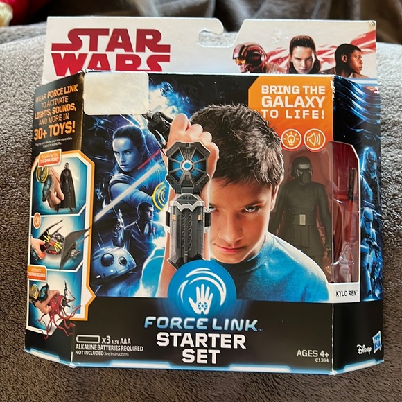 Star Wars | Toys | Star Wars Force Link Starter Set With Kylie Ren ...